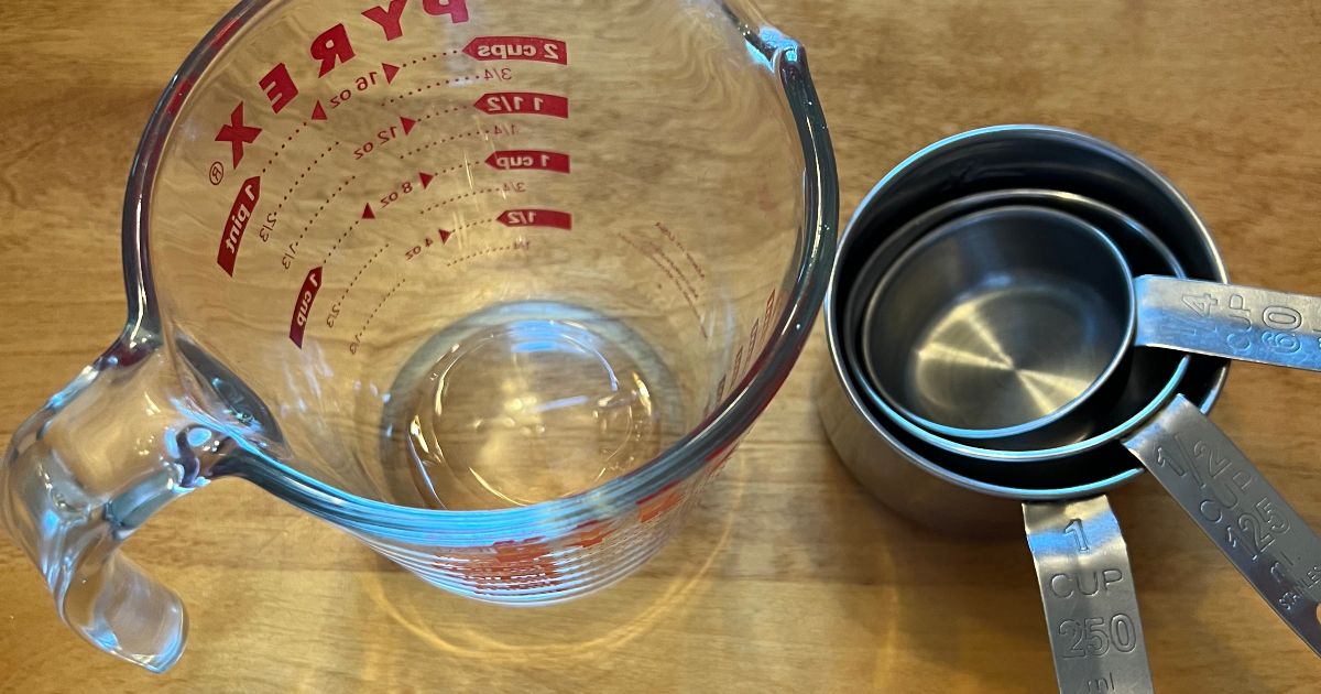 How Many Ounces In a Cup? Kitchen Conversions Made Easy
